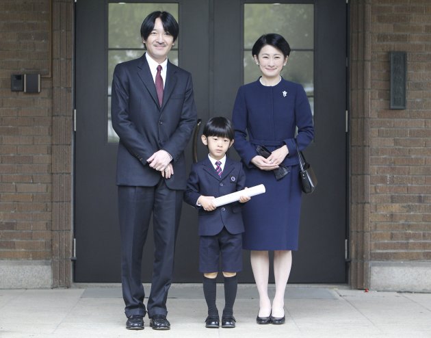 Japan at emaze Presentation