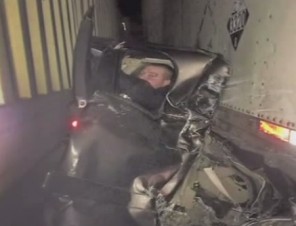 This man escaped being trapped between two trucks · TheJournal.ie